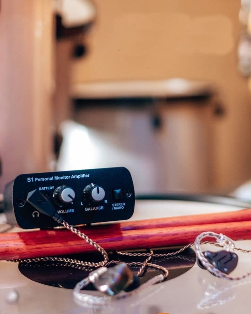 Personal In-Ear Monitor Headphone Amplifier – Solo Sound